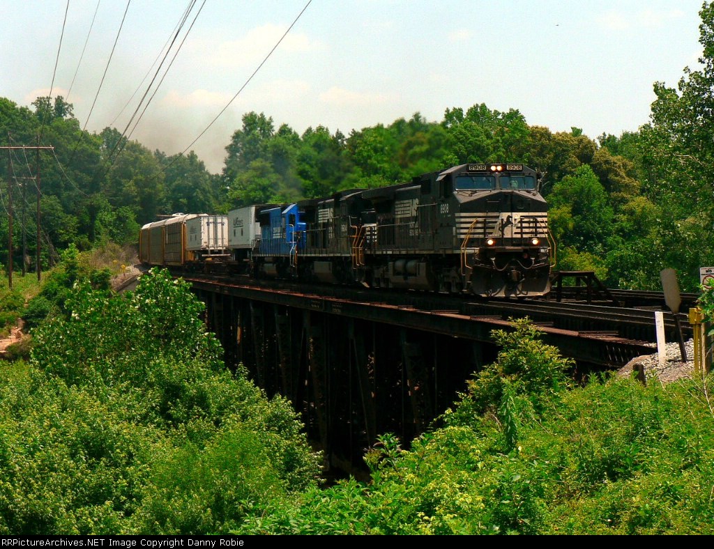NS 213 Yadkin River